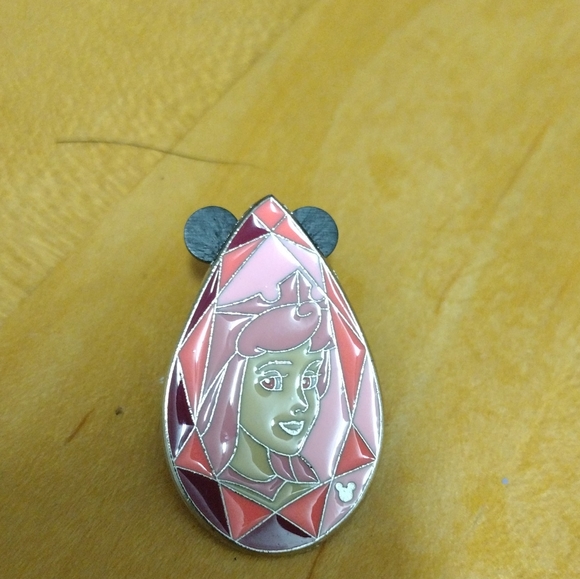 Disney | Accessories | Disney Princess Collectable Pin | Poshmark